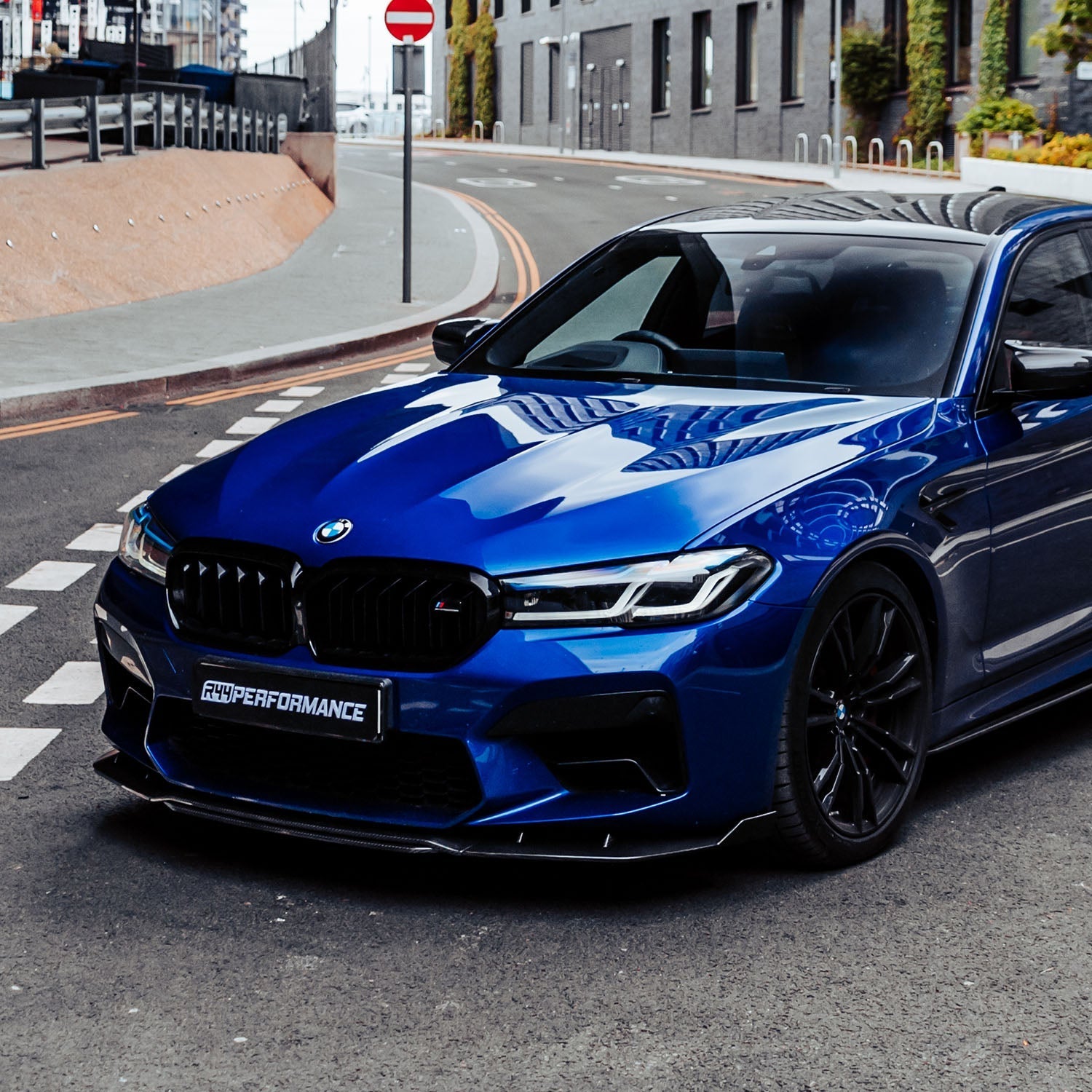 MHC+ BMW M5 F90 LCI Low Line Front Splitter In Pre Preg Gloss Carbon ...